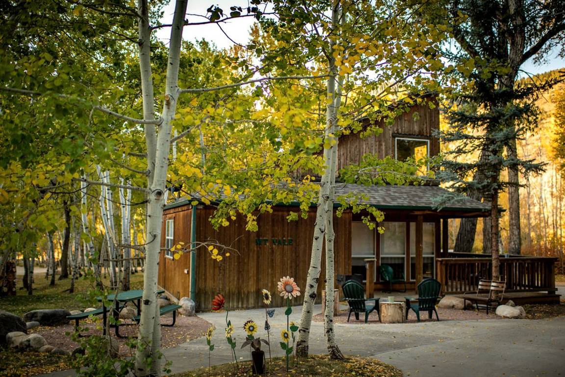 House ∙ 1 Bedroom ∙ 6 Guests - Monarch, CO
