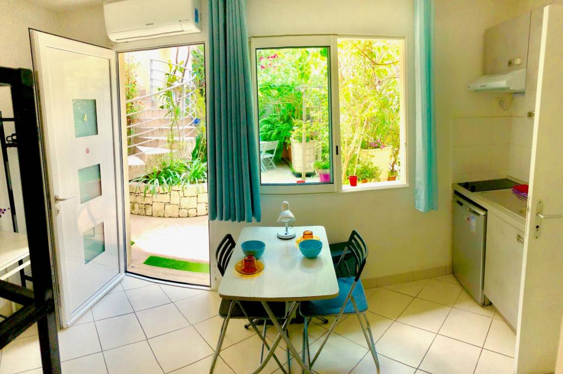 20 M² Ferienwohnung ∙ 1 Gast - Nizza