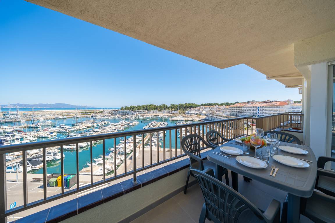 112 M² Appartement ∙ 3 Chambres ∙ 6 Personnes - L'Escala