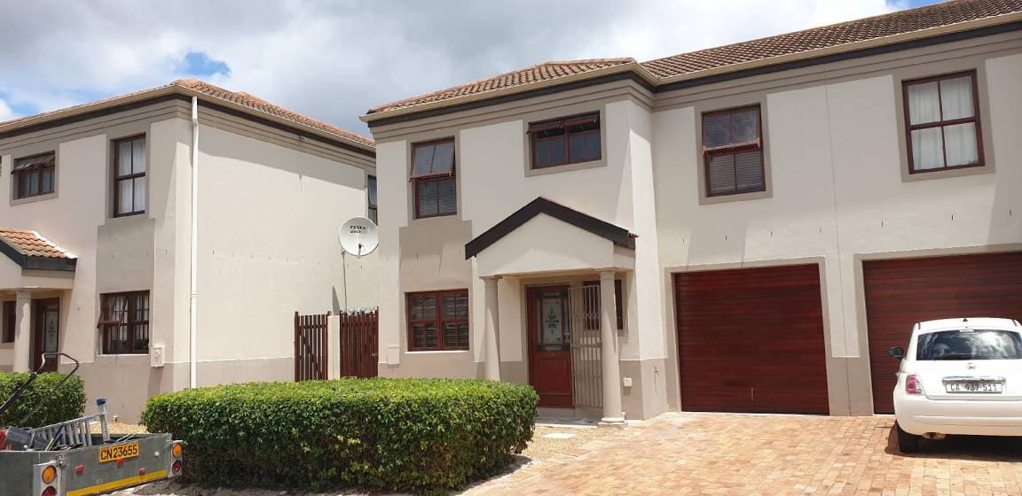 90 M² House ∙ 3 Bedrooms ∙ 7 Guests - Cape Town