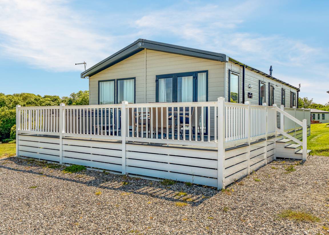 Chalet ∙ 2 Bedrooms ∙ 6 Guests - Caerhays Castle