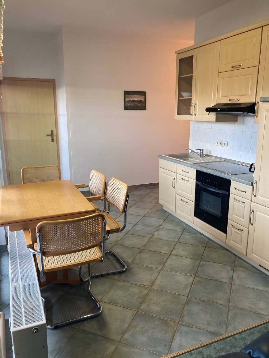 50 M² Ferienwohnung ∙ 1 Schlafzimmer ∙ 4 Gäste - Lauchhammer