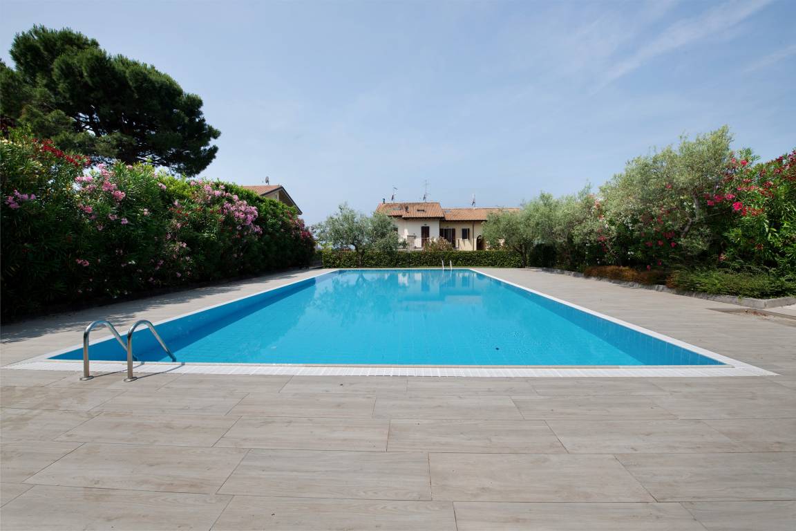 100 M² Appartement ∙ 2 Chambres ∙ 5 Personnes - Garda