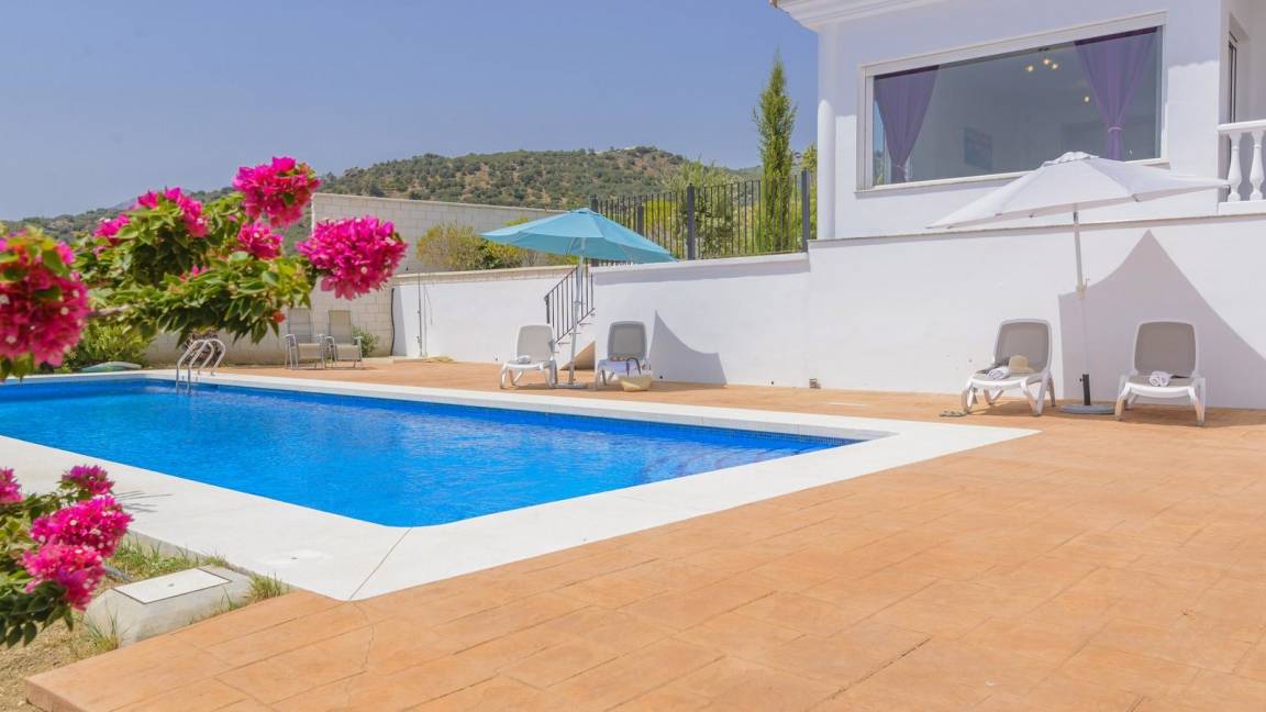 500 M² Casa ∙ 6 Habitaciones ∙ 12 Huéspedes - Alhama de Granada