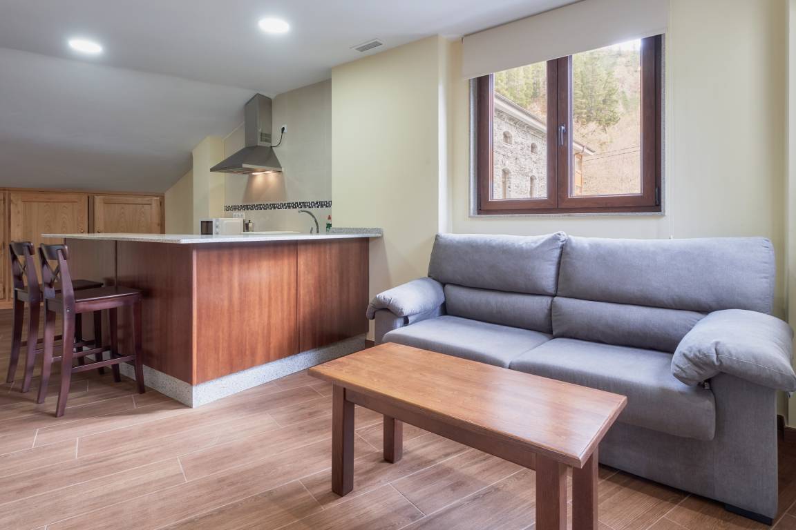 70 M² Apartment ∙ 2 Bedrooms ∙ 6 Guests - Asturias
