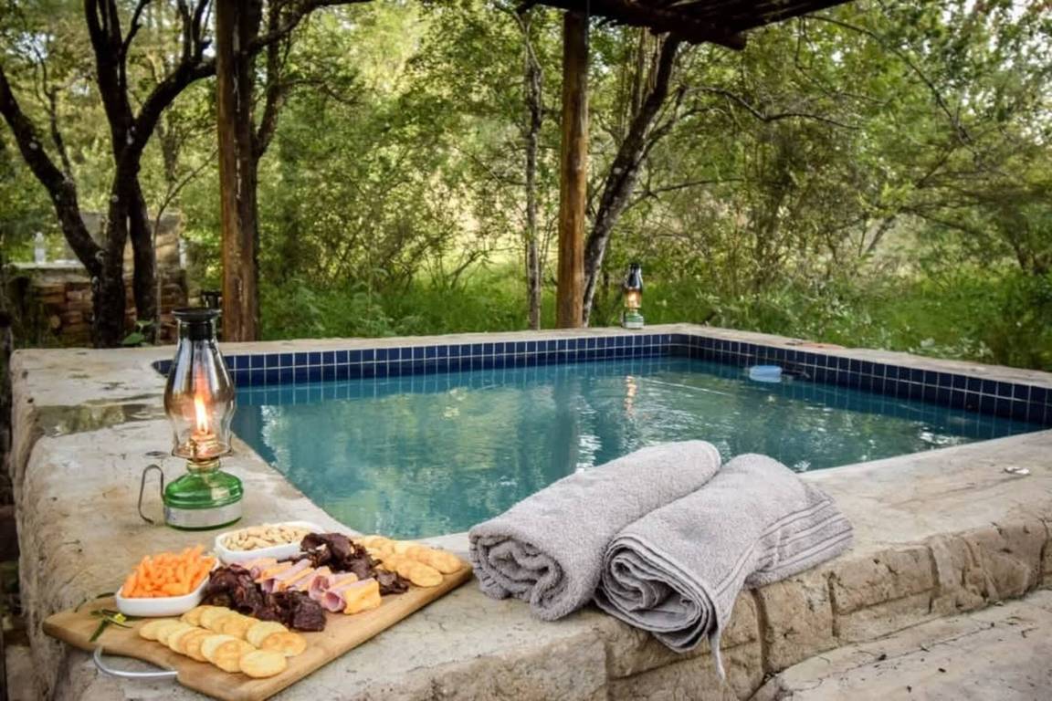 1950 M² House ∙ 3 Bedrooms ∙ 5 Guests - Marloth Park