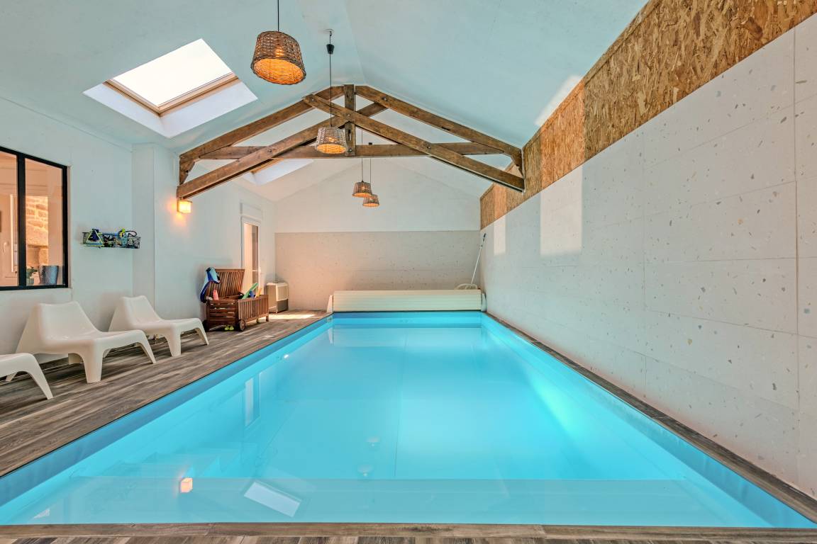 300 M² House ∙ 5 Bedrooms ∙ 14 Guests - Brittany