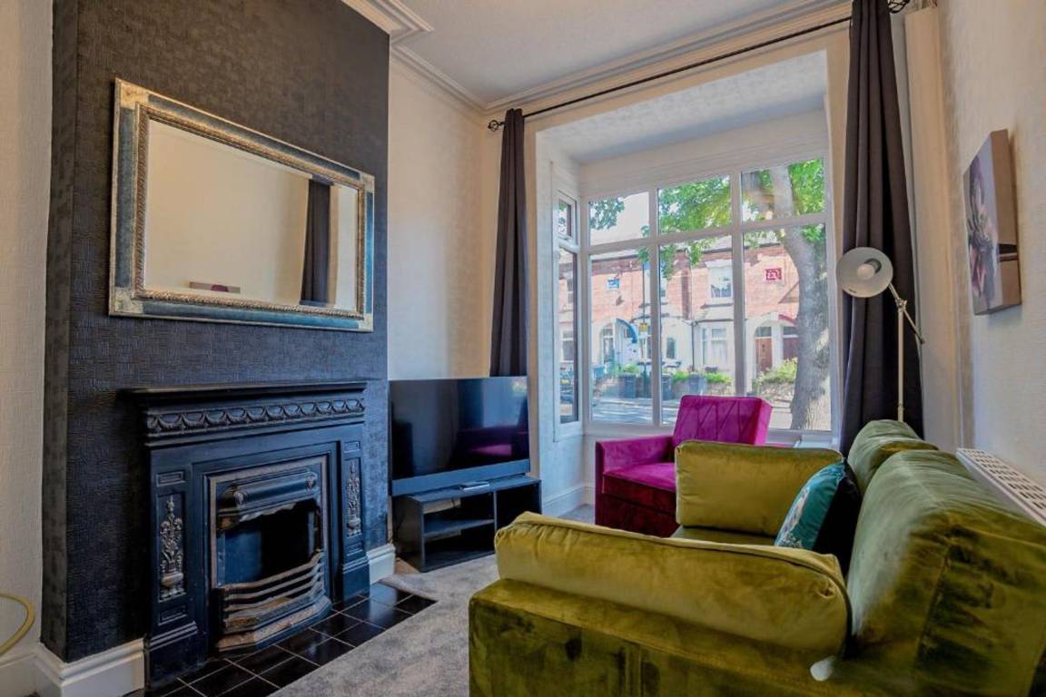 House ∙ 2 Bedrooms ∙ 4 Guests - Drayton Manor Resort