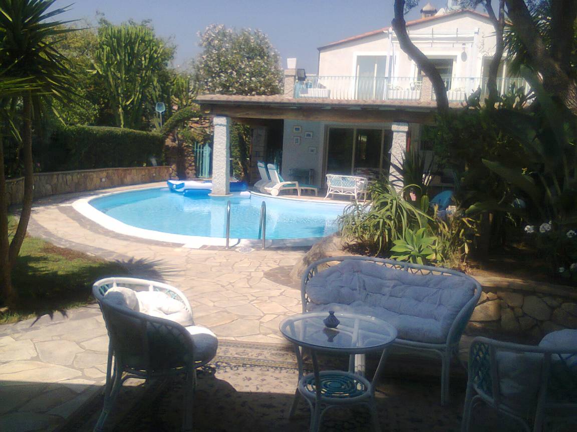 280 M² Villa ∙ 5 Schlafzimmer ∙ 10 Gäste - Bari Sardo