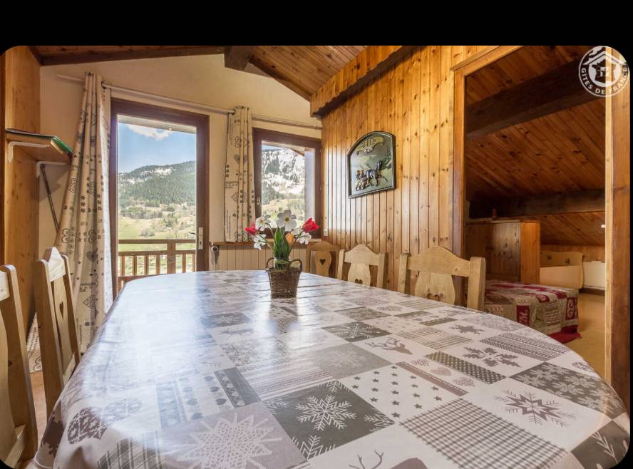 60 M² Gîte ∙ 2 Chambres ∙ 4 Personnes - Moutiers