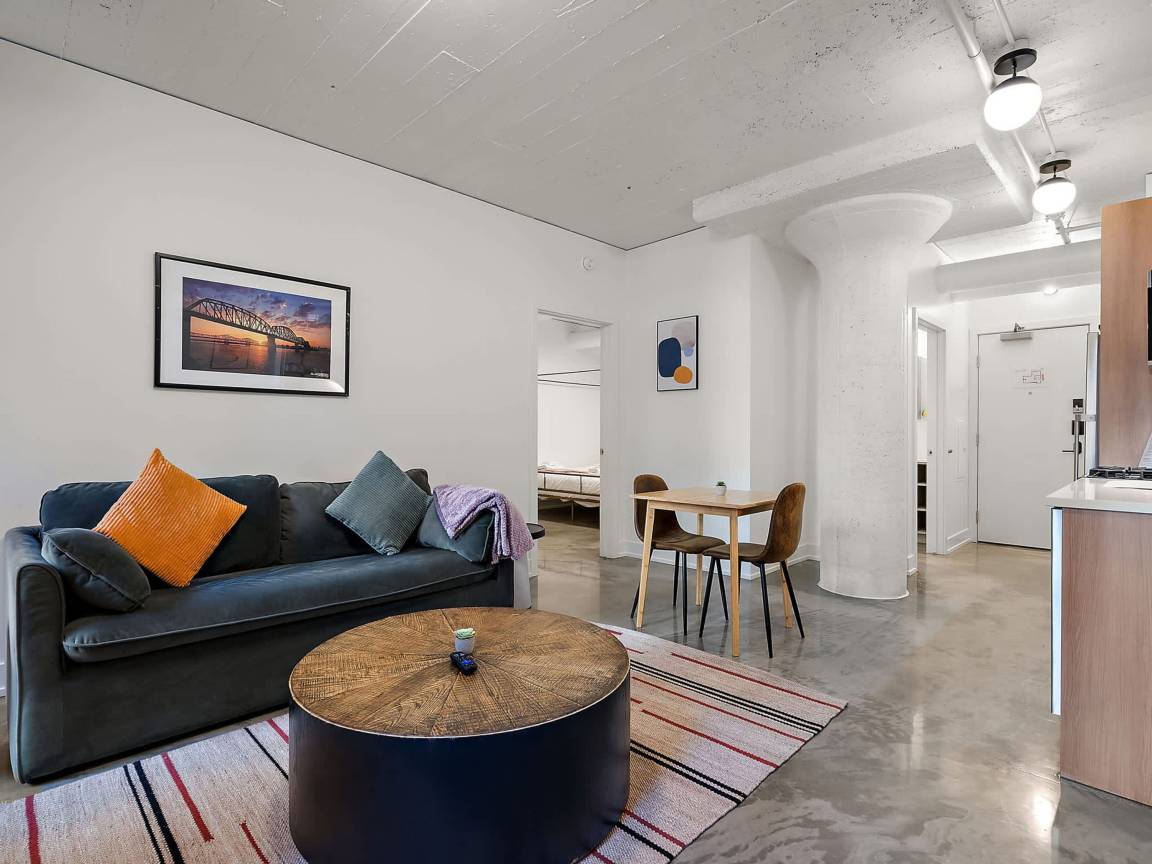 Apartment ∙ 1 Bedroom ∙ 3 Guests - Minneapolis, MN