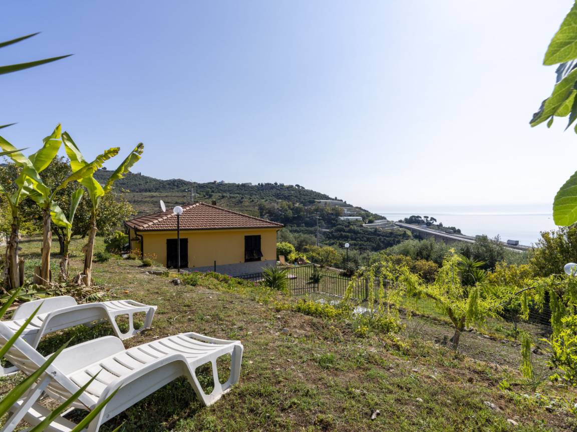 90 M² Casa Vacanza ∙ 2 Camere Da Letto ∙ 4 Ospiti - San Lorenzo al Mare