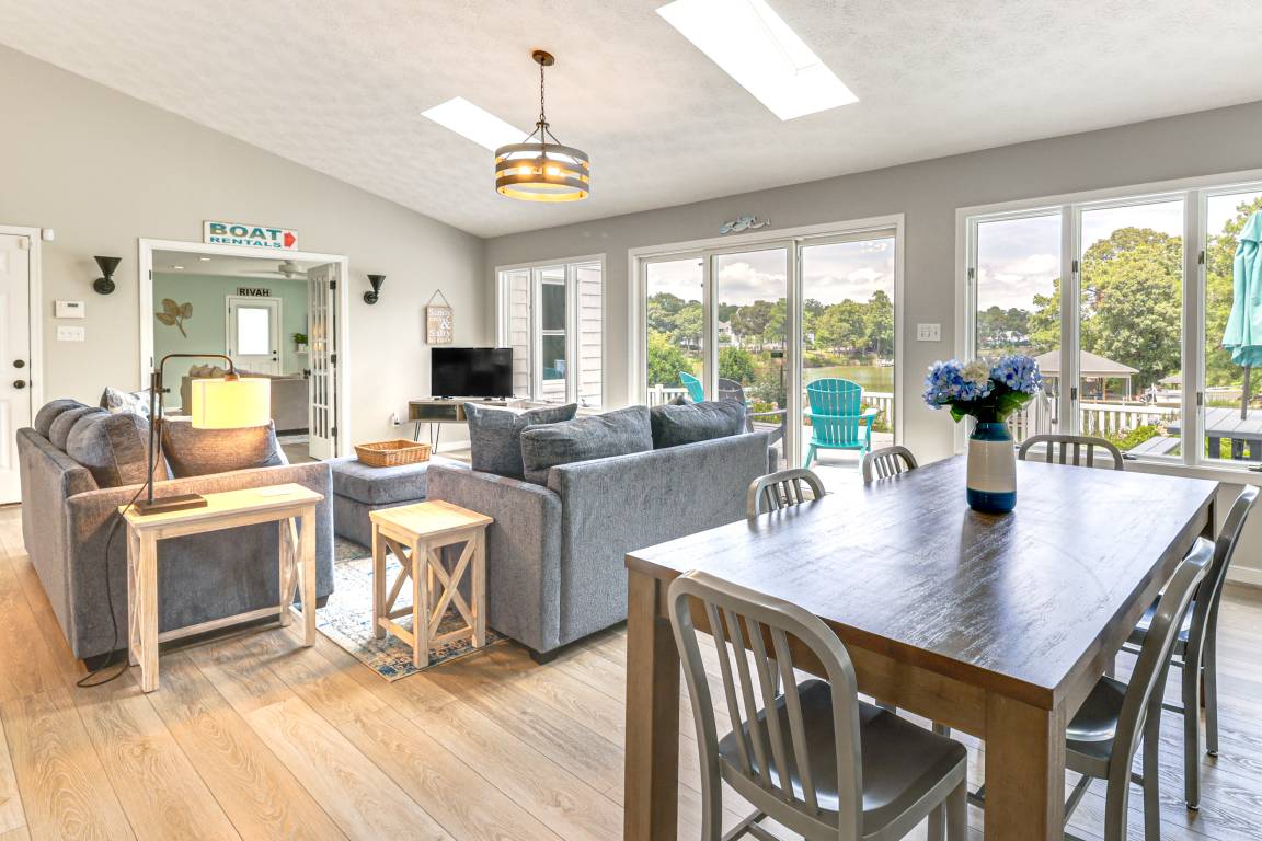 207 M² House ∙ 4 Bedrooms ∙ 8 Guests - Deltaville, VA