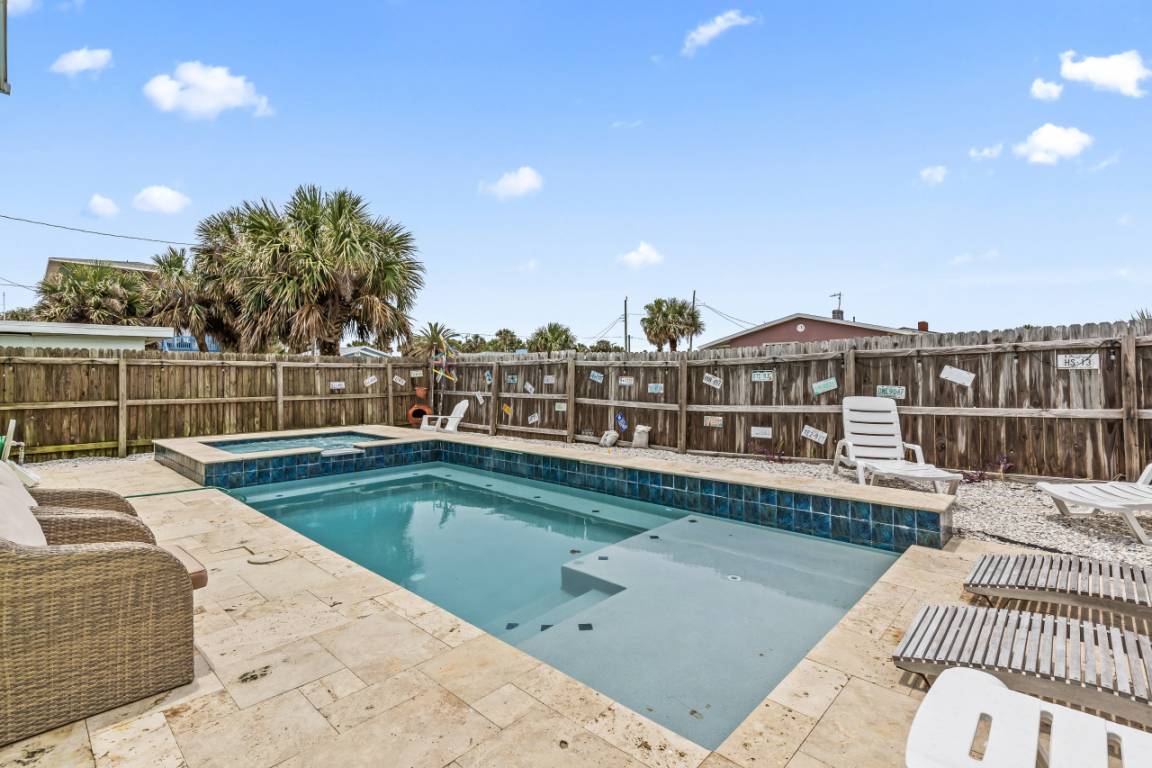 25 M² House ∙ 4 Bedrooms ∙ 12 Guests - Daytona Beach, FL