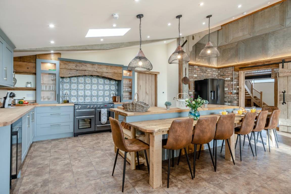 Cottage ∙ 6 Bedrooms ∙ 12 Guests - Norfolk