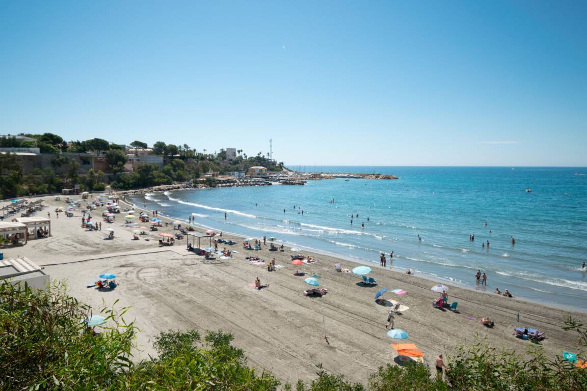 80 M² Huis ∙ 2 Slaapkamers ∙ 5 Gasten - Playa Flamenca