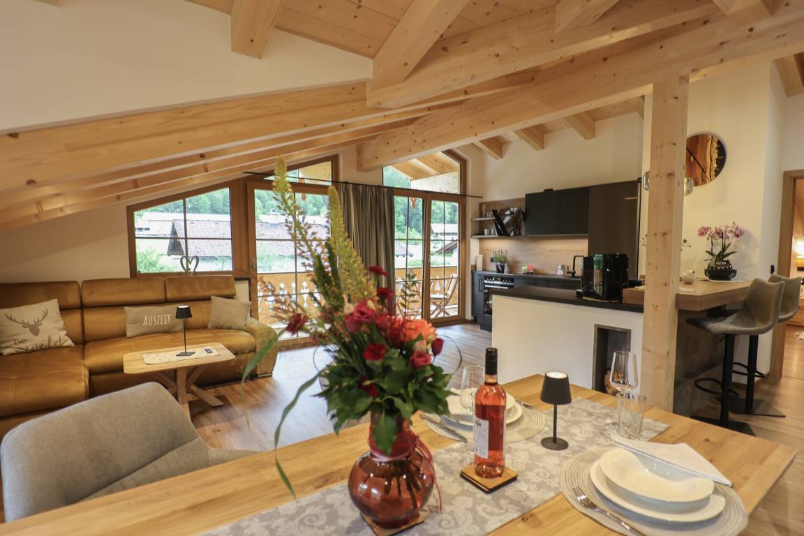 87 M² Ferienwohnung ∙ 2 Gäste - Königssee