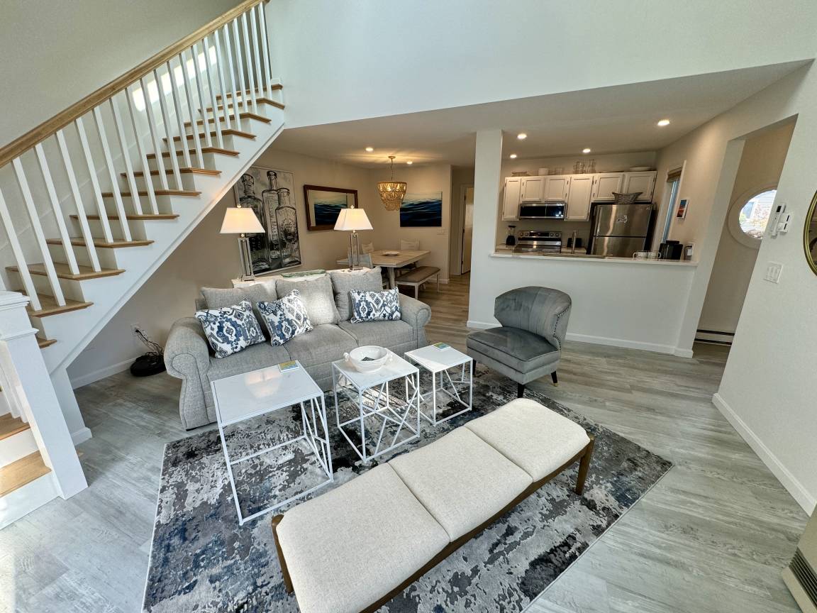 Condo ∙ 2 Bedrooms ∙ 6 Guests - Brewster, MA