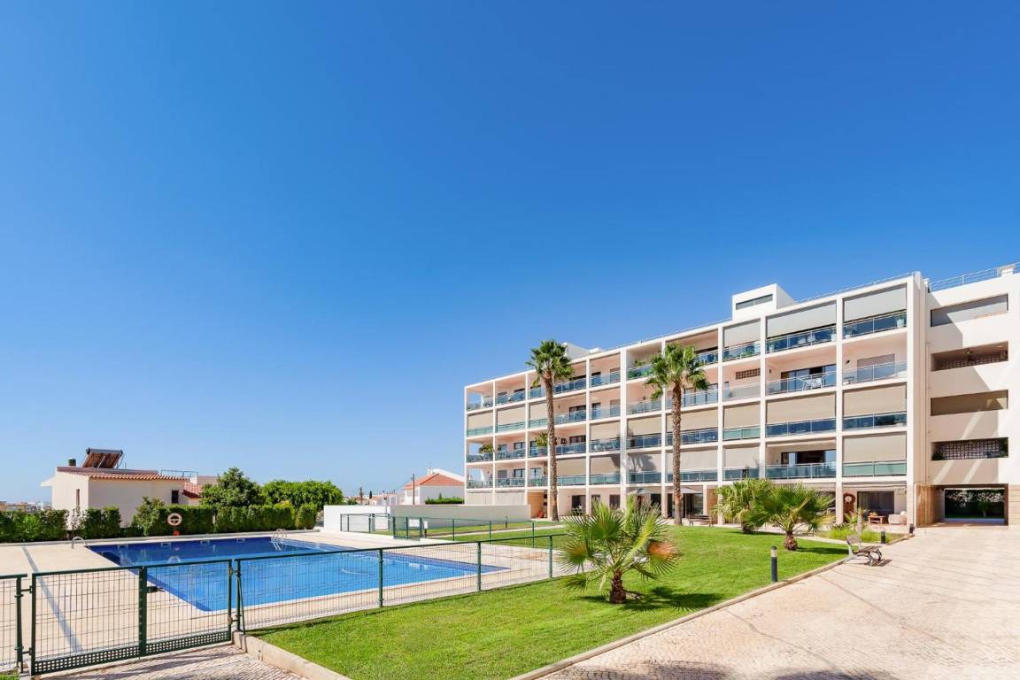 120 M² Apartamento ∙ 3 Quartos ∙ 7 Hóspedes - Faro