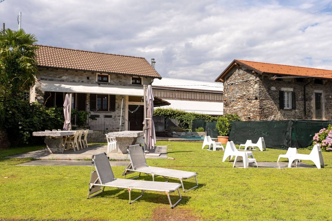 53 M² Huis ∙ 2 Slaapkamers ∙ 4 Gasten - Bellano