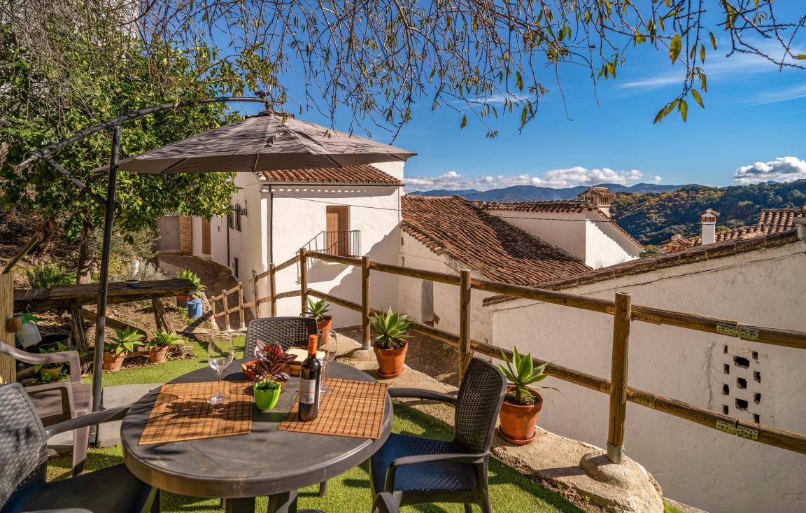 85 M² Dom ∙ 2 Sypialnie ∙ 4 Gości - Benarrabá
