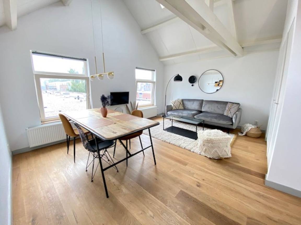 70 M² Apartment ∙ 1 Bedroom ∙ 2 Guests - Rotterdam