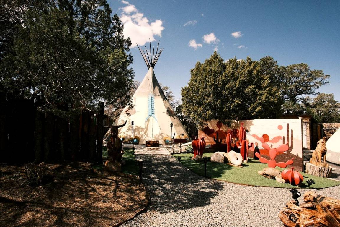 Camping ∙ 1 Bedroom ∙ 2 Guests - New Mexico