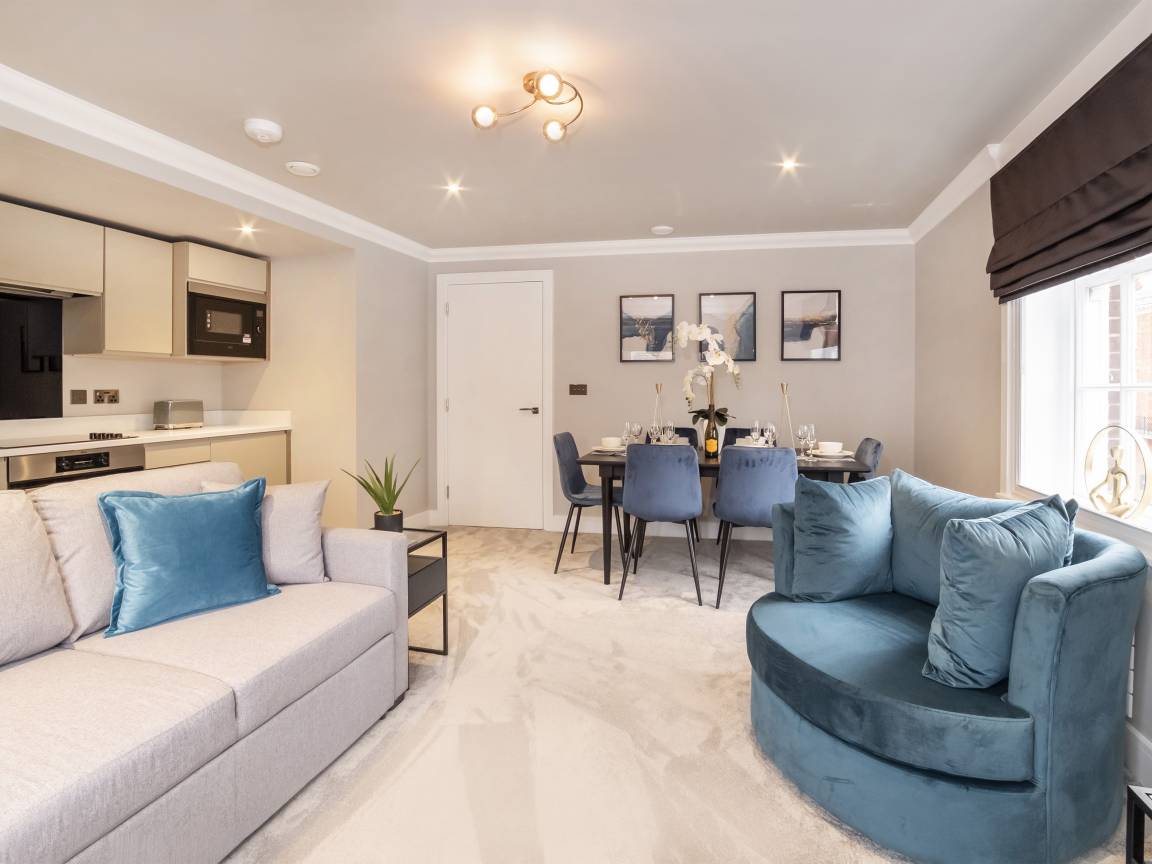Cottage ∙ 2 Bedrooms ∙ 4 Guests - York