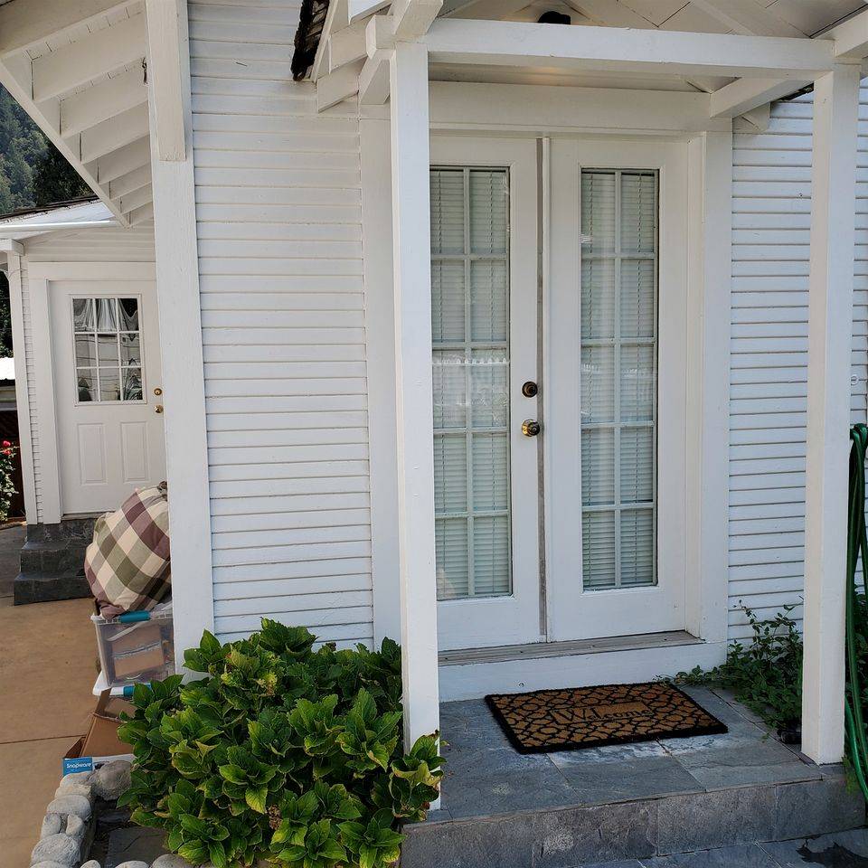House ∙ 1 Bedroom ∙ 2 Guests - Dunsmuir, CA