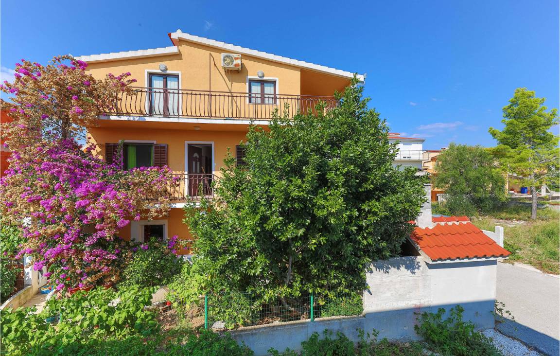 40 M² Ferienwohnung ∙ 1 Schlafzimmer ∙ 5 Gäste - Trogir