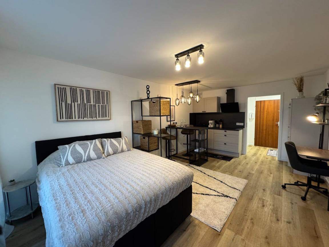 30 M² Ferienwohnung ∙ 1 Gast - München