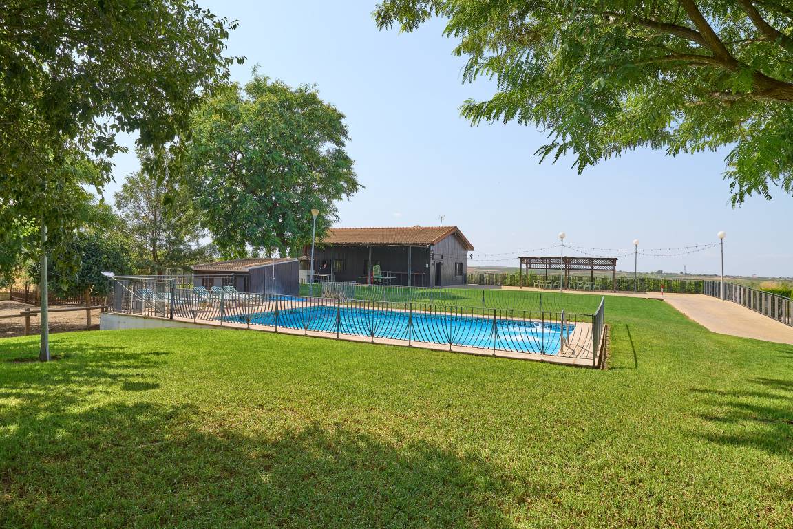 290 M² Casa ∙ 3 Habitaciones ∙ 9 Huéspedes - La Carlota
