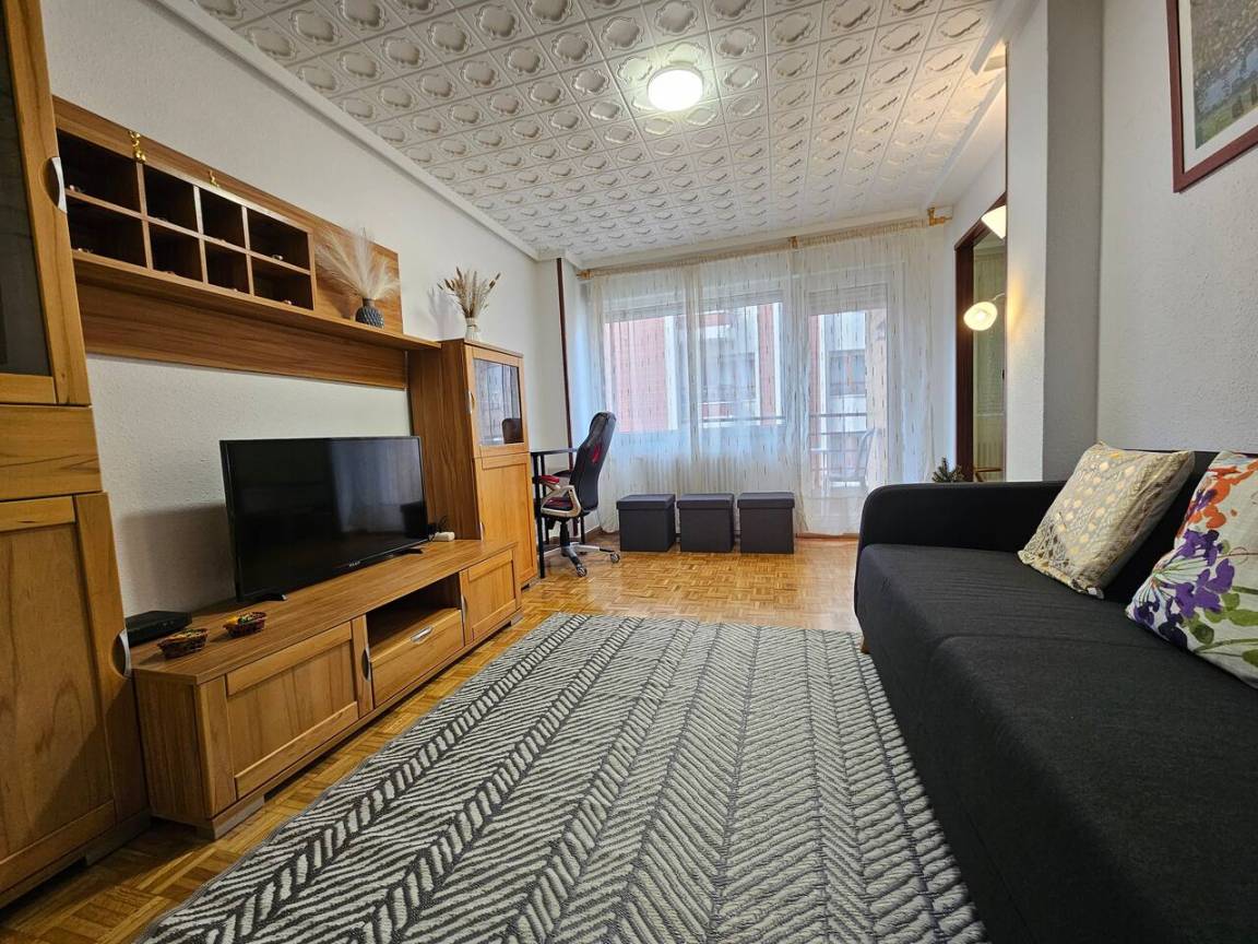 113 M² Appartement ∙ 3 Chambres ∙ 6 Personnes - Gijón
