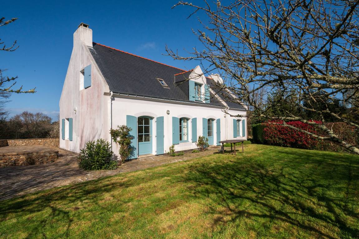 175 M² House ∙ 5 Bedrooms ∙ 8 Guests - Bangor, France