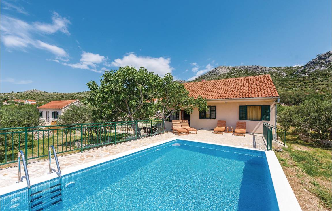 73 M² Ferienhaus ∙ 2 Schlafzimmer ∙ 6 Gäste - Brodarica