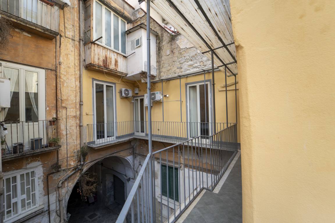 170 M² Appartamento ∙ 4 Camere Da Letto ∙ 9 Ospiti - Napoli