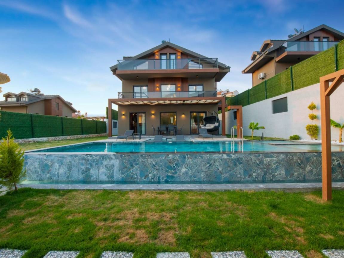 120 M² Casa ∙ 4 Habitaciones ∙ 8 Huéspedes - Ölüdeniz