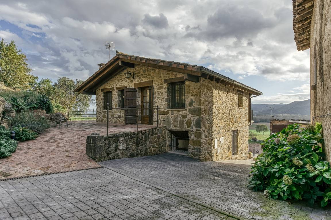59 M² House ∙ 2 Bedrooms ∙ 4 Guests - Rupit