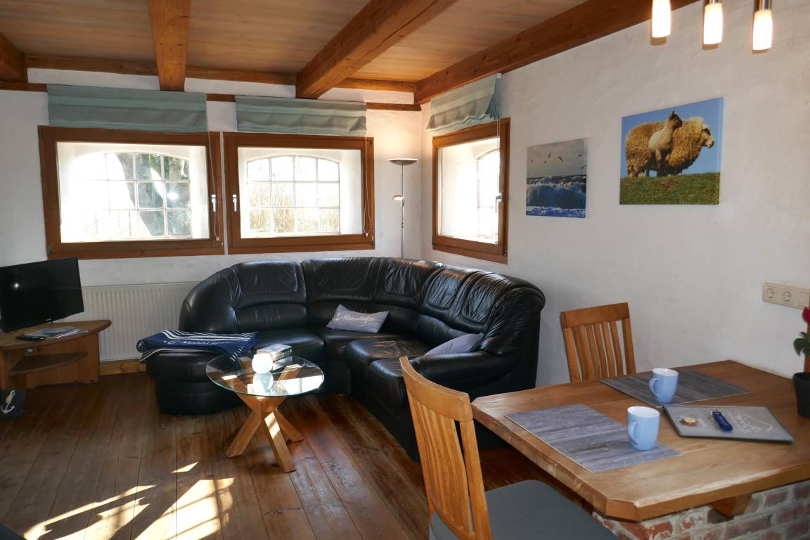 38 M² Ferienwohnung ∙ 1 Schlafzimmer ∙ 2 Gäste - Vollerwiek