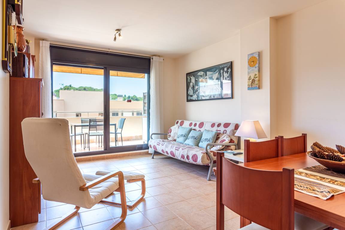 78 M² Villa ∙ 2 Bedrooms ∙ 6 Guests - Lloret de Mar