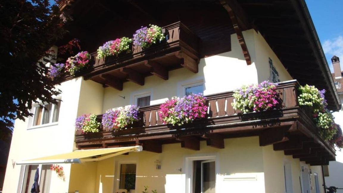 80 M² Apartment ∙ 1 Bedroom ∙ 2 Guests - Ehrwald