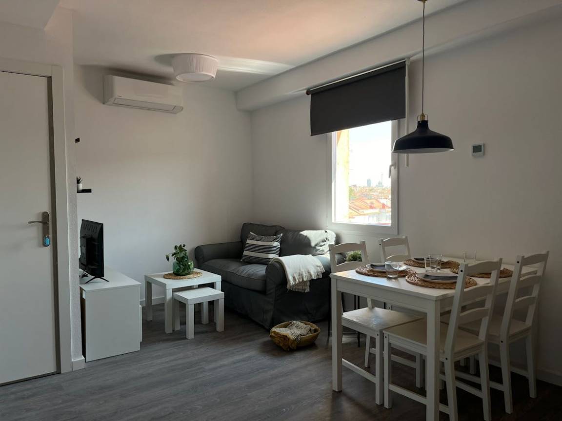 40 M² Apartamento ∙ 2 Habitaciones ∙ 3 Huéspedes - Majadahonda