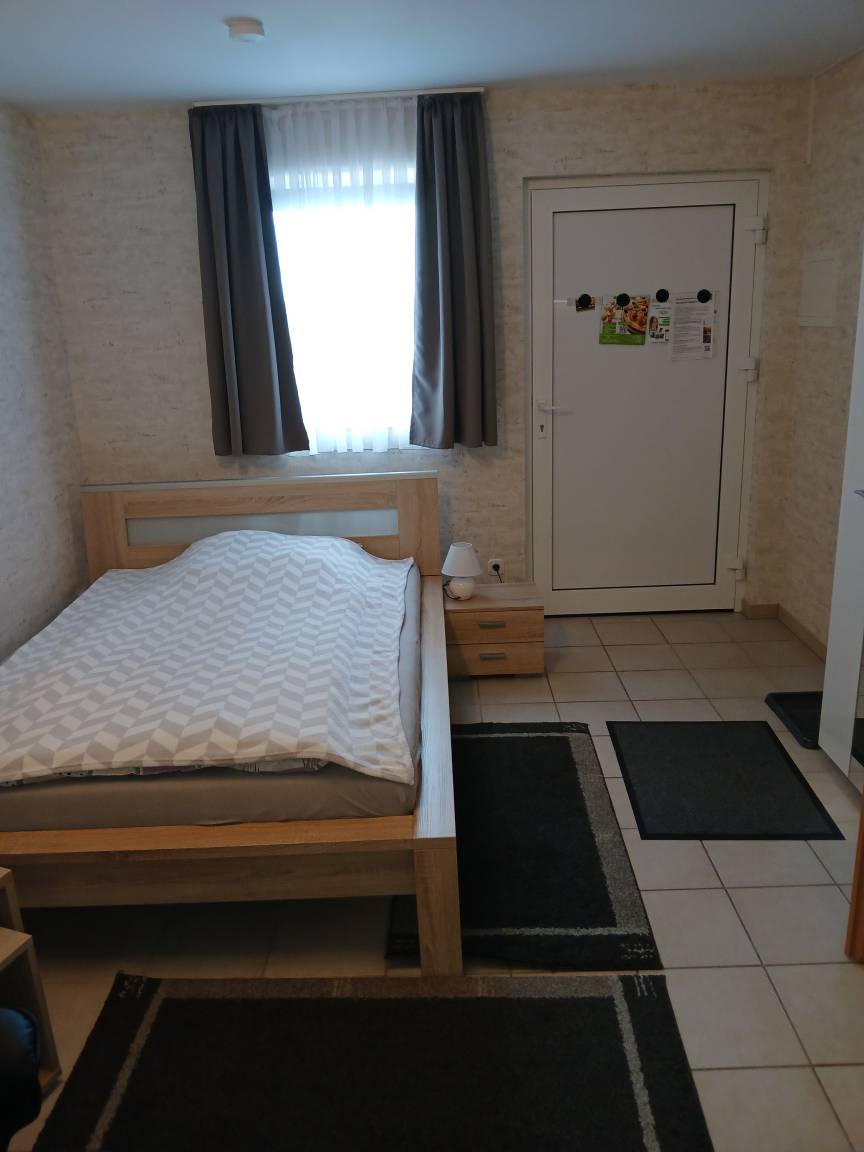 25 M² Ferienwohnung ∙ 1 Schlafzimmer ∙ 1 Gast - Olpe