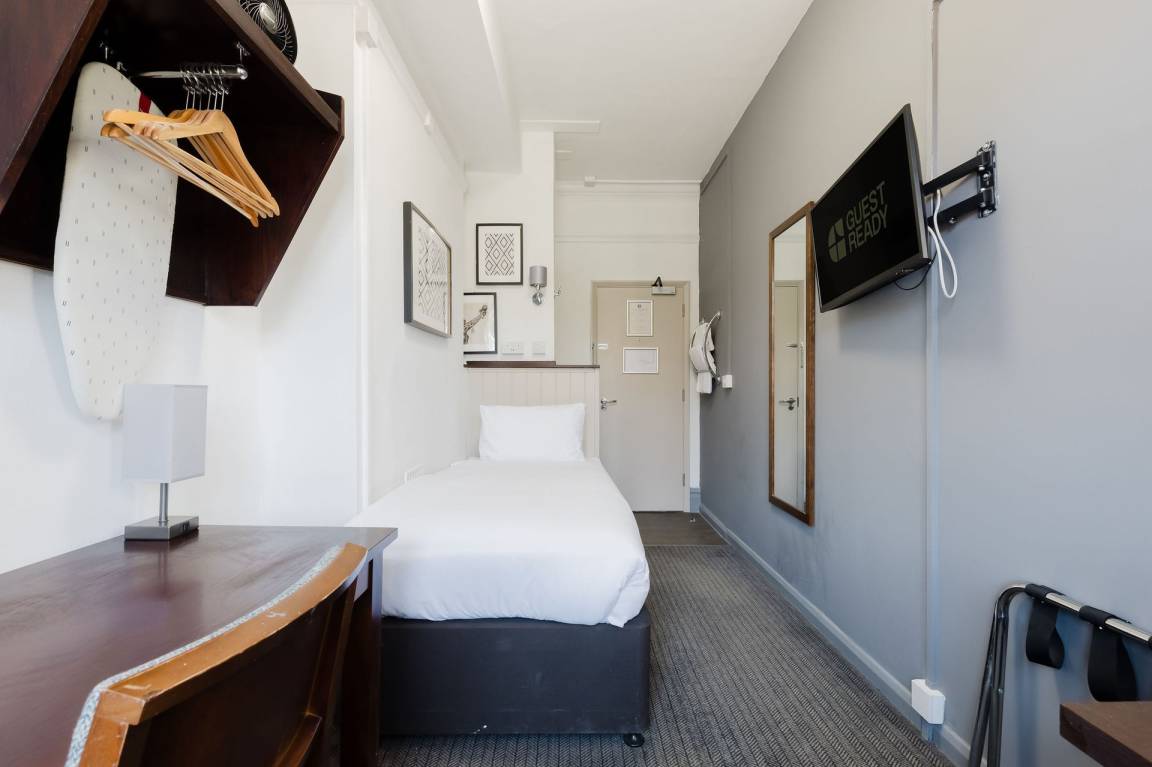 Apartment ∙ 1 Bedroom ∙ 1 Guest - Watford