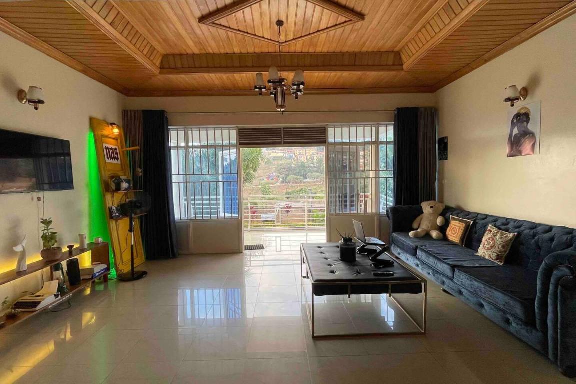 55 M² House ∙ 2 Bedrooms ∙ 6 Guests - Kigali