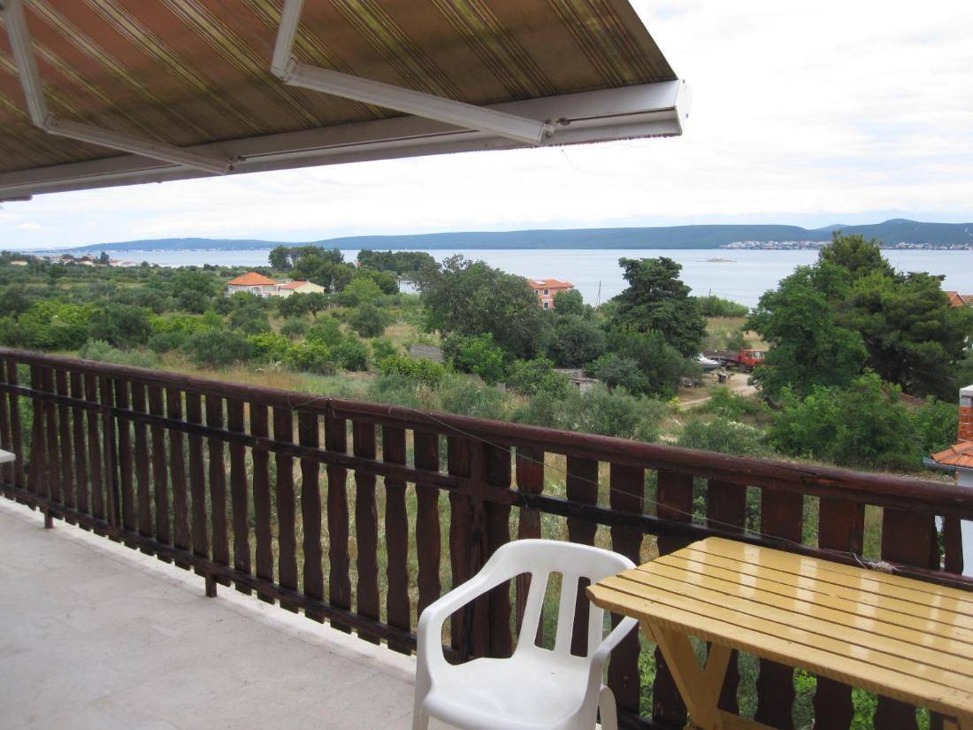 60 M² Apartamento ∙ 2 Habitaciones ∙ 4 Huéspedes - Galešnjak