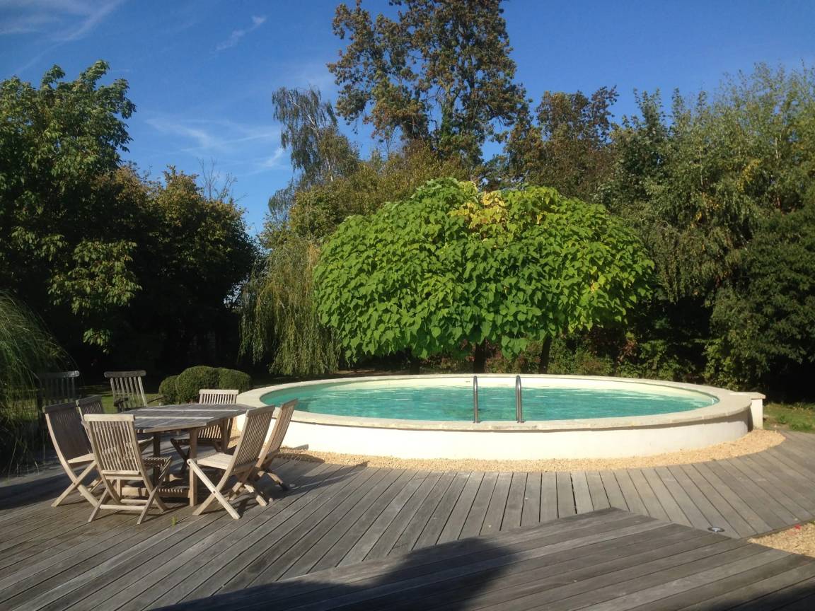 400 M² Villa ∙ 2 Chambres ∙ 4 Personnes - Wanze