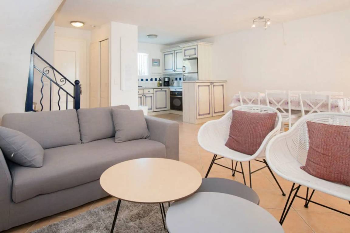 80 M² Huis ∙ 3 Slaapkamers ∙ 6 Gasten - Roquebrune-sur-Argens