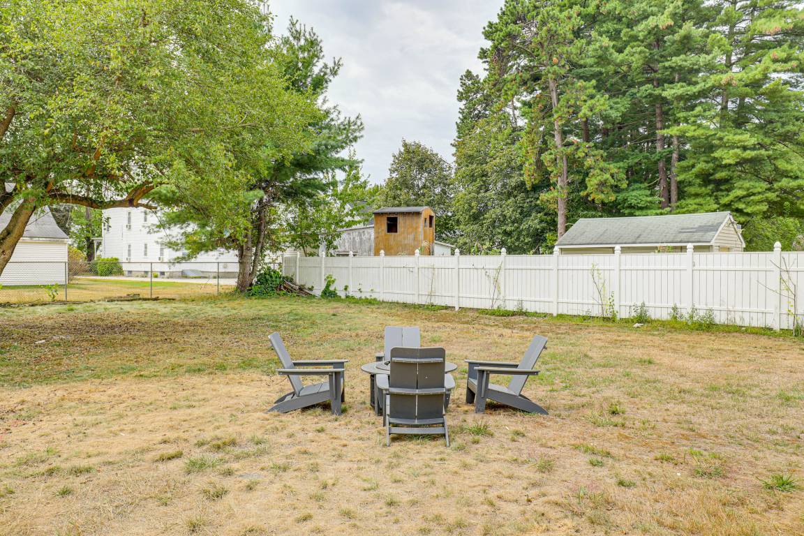 130 M² Apartment ∙ 3 Bedrooms ∙ 6 Guests - Litchfield, NH
