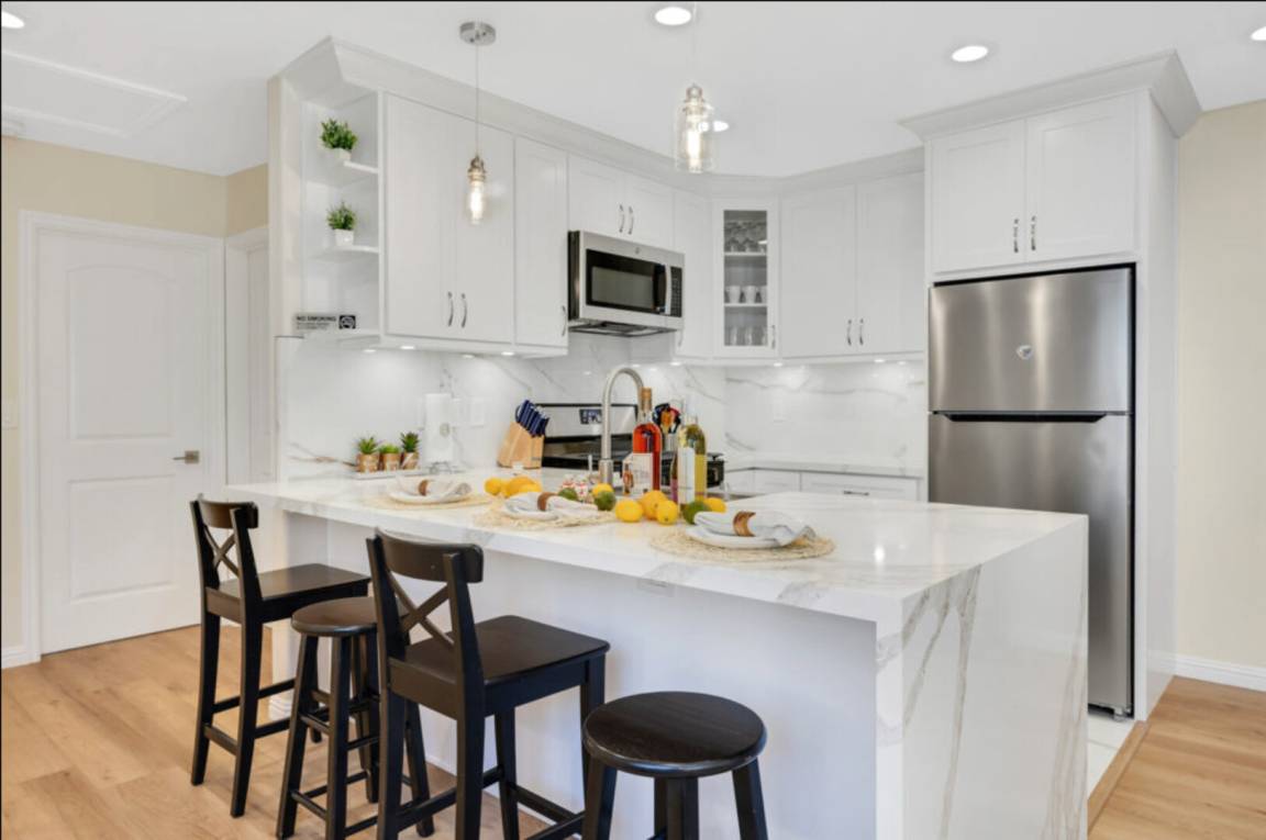 74 M² House ∙ 2 Bedrooms ∙ 4 Guests - Redondo Beach, CA